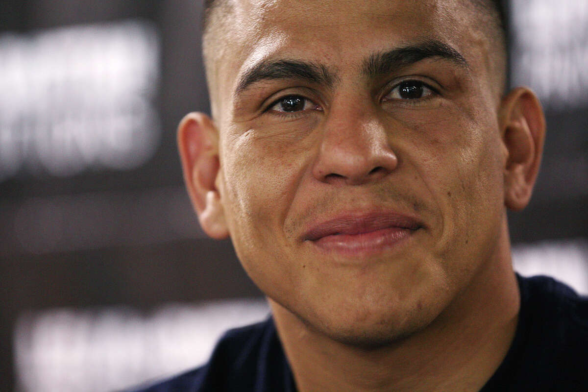 Houston fighter not ready to hang up the gloves