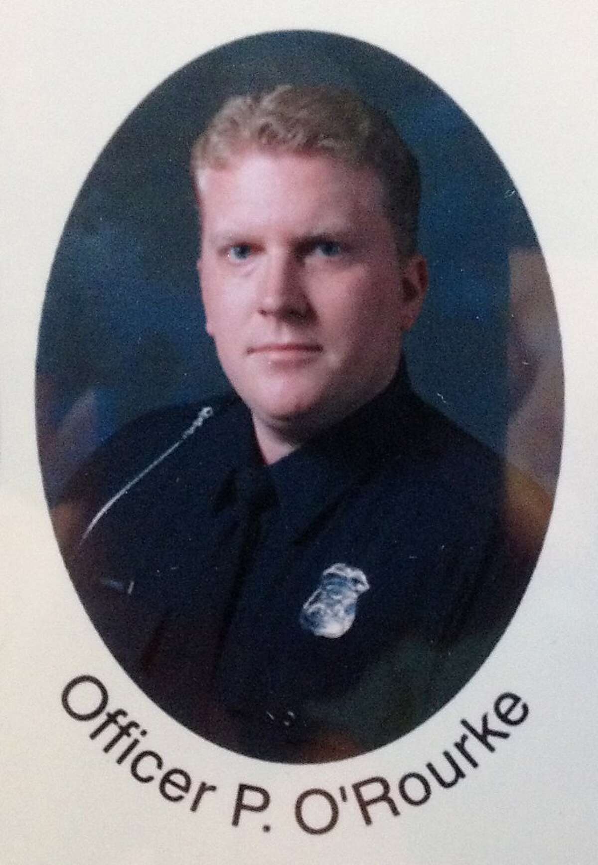 Man who killed cop shot himself - coroner