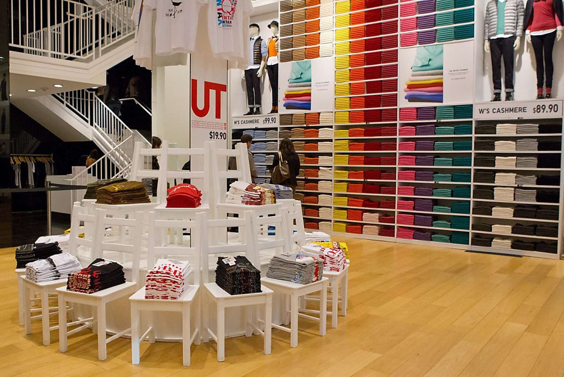 Uniqlo bringing its fashion-fusion glow to S.F.