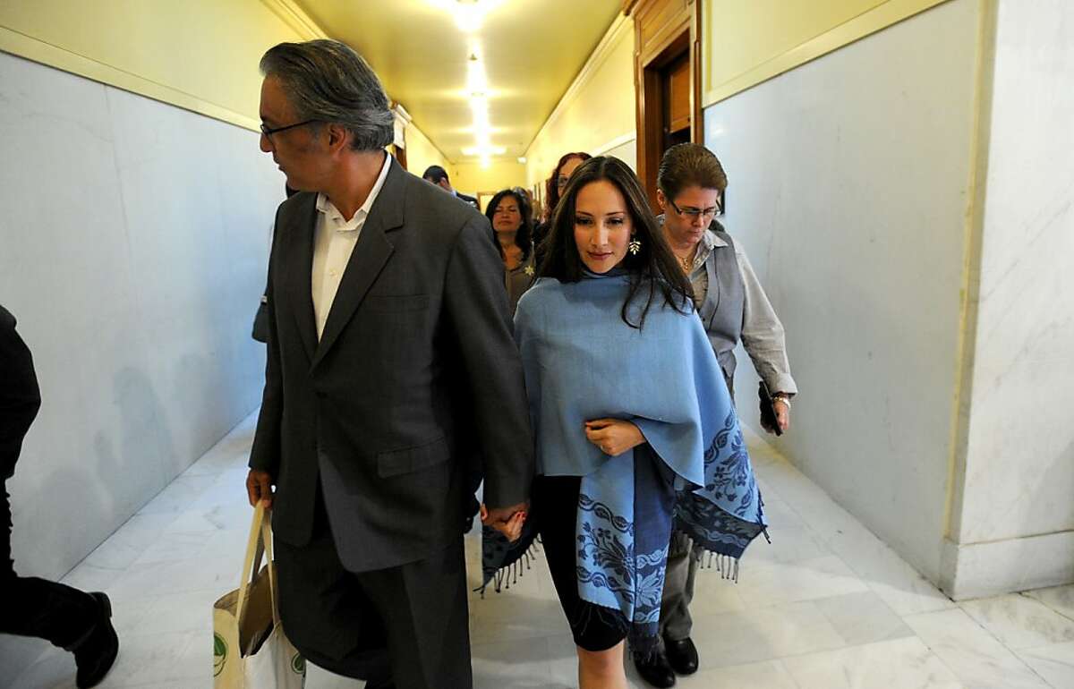 Panel sends Mirkarimi findings to board
