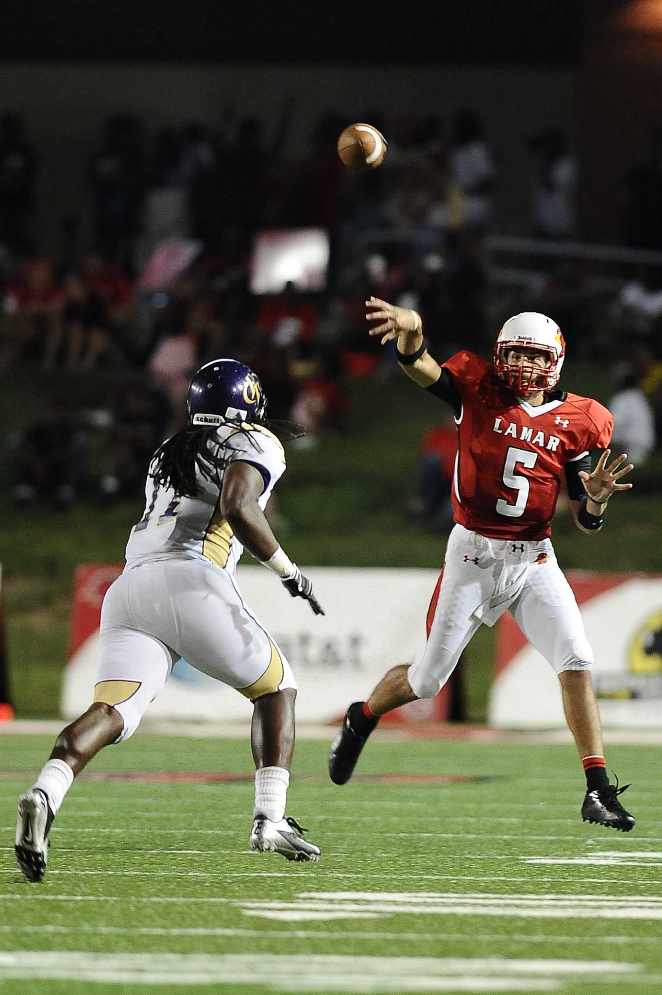 New Lamar offense showcases variety