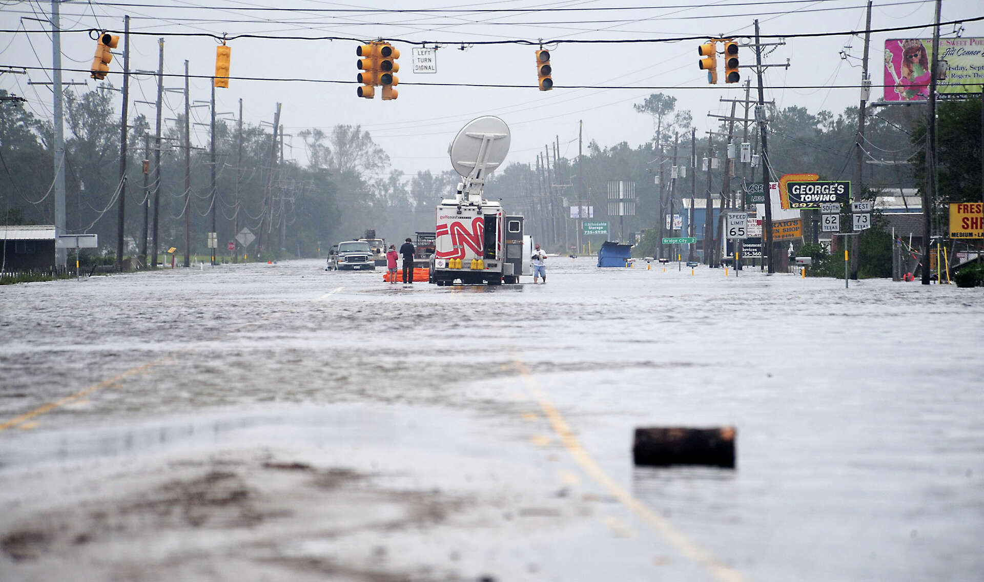Ike vs. Isaac: Is there a better way to scale hurricanes?