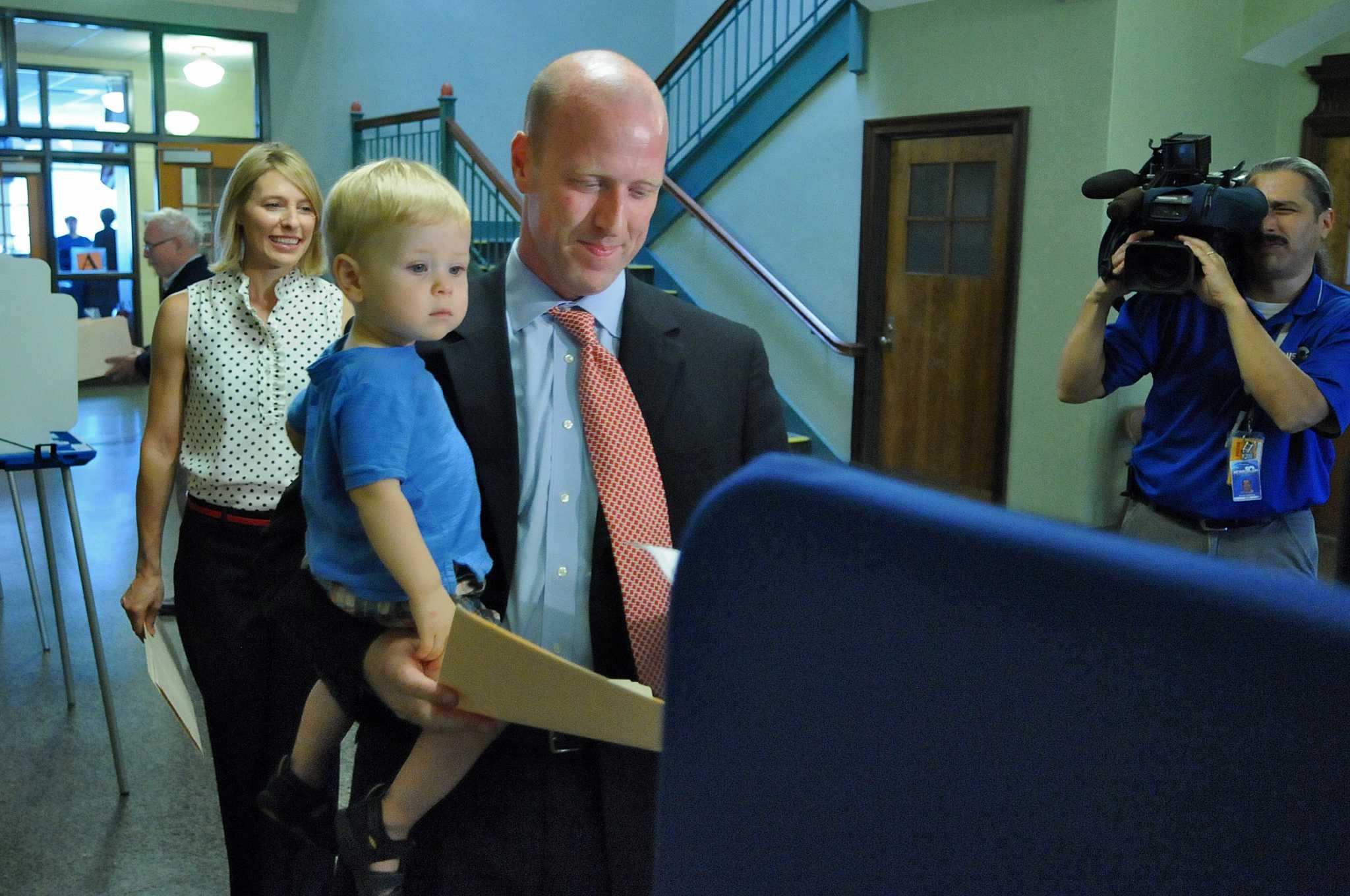 McDonald-Marchione race too close to call; Soares wins