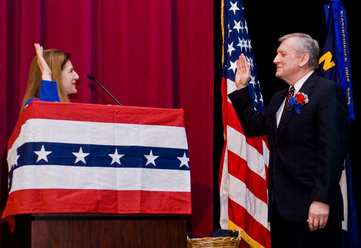 Knickerbocker gives Bethel new leadership