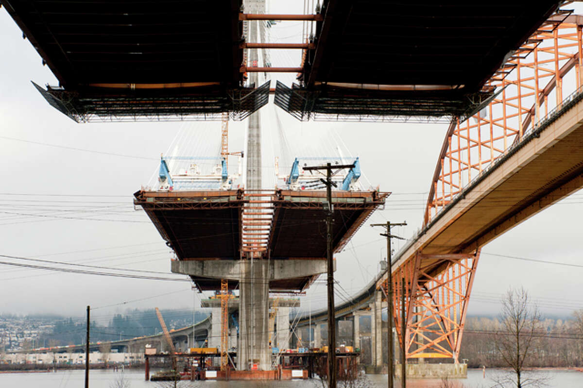 Record bridges of the world