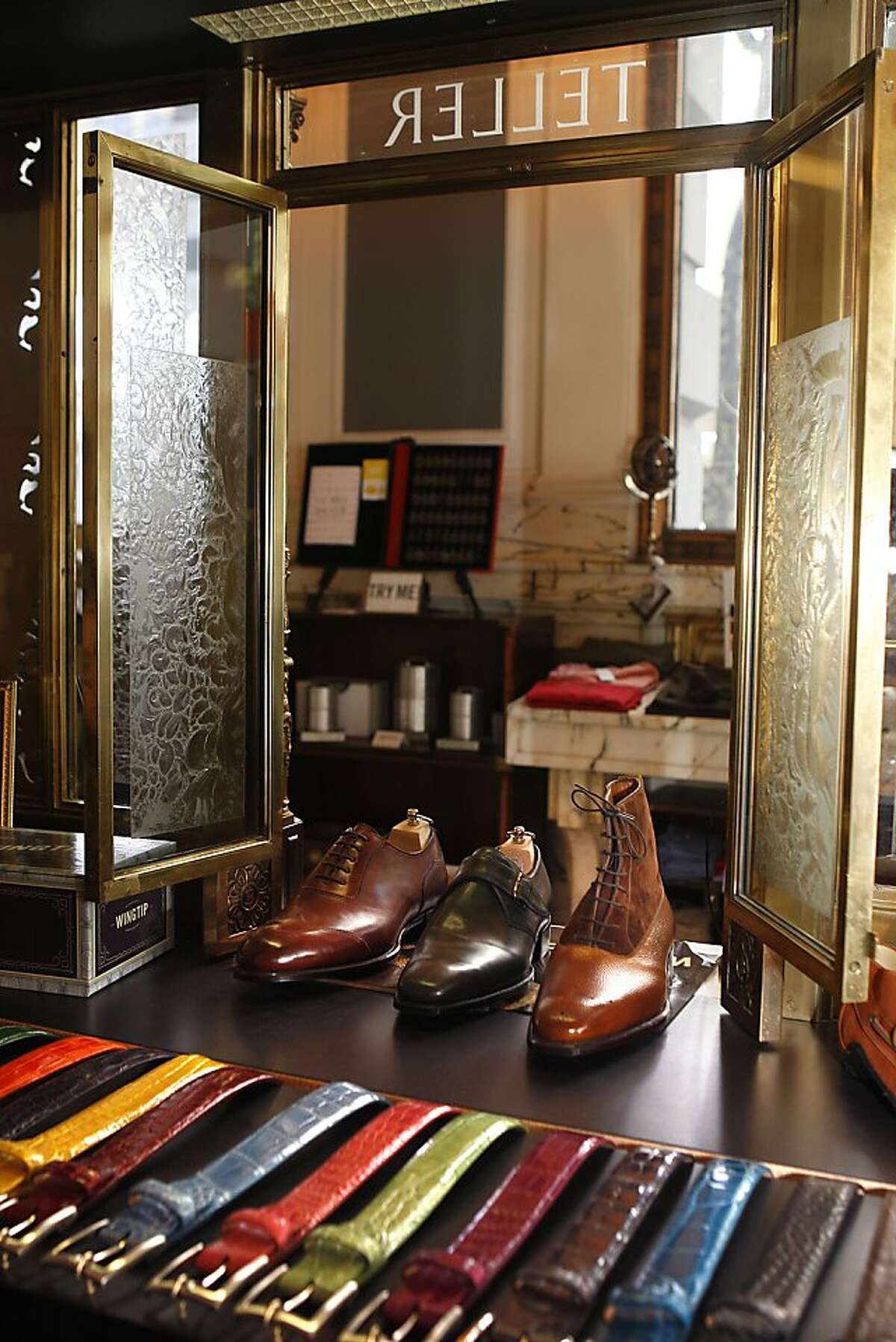 Wingtip shop, private club opens in S.F.
