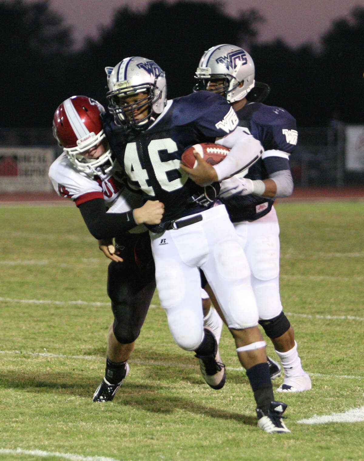 Friday's football scores and photos