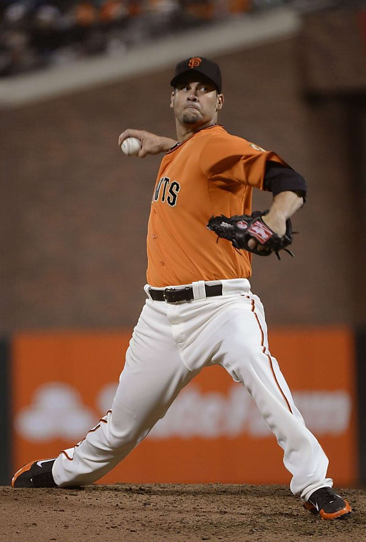 Vogelsong Returns To Form In Giants Win