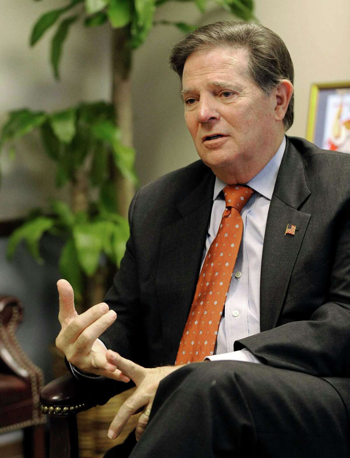 Tom DeLay still waiting in legal limbo