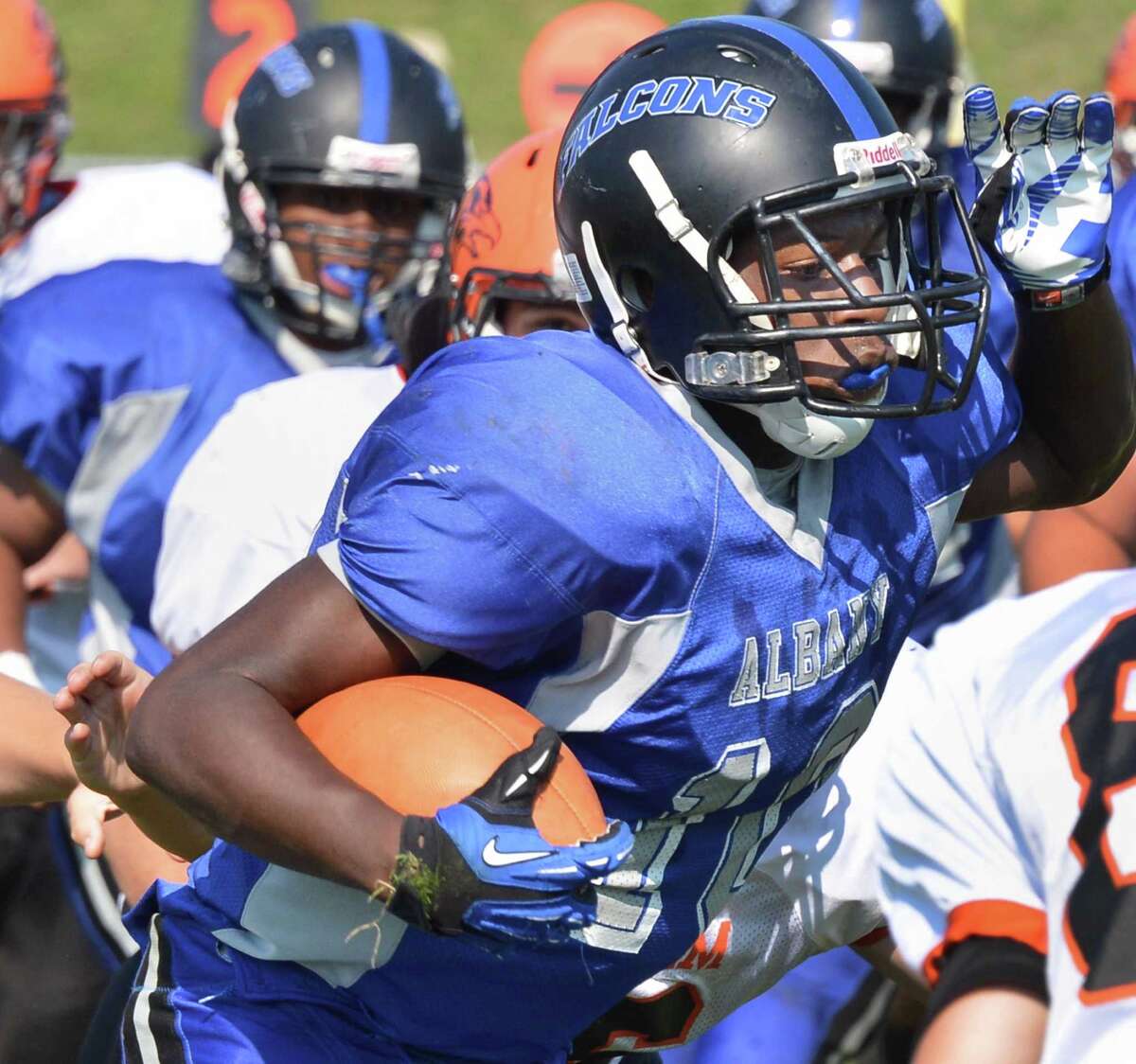 Albany football team still in search of a victory