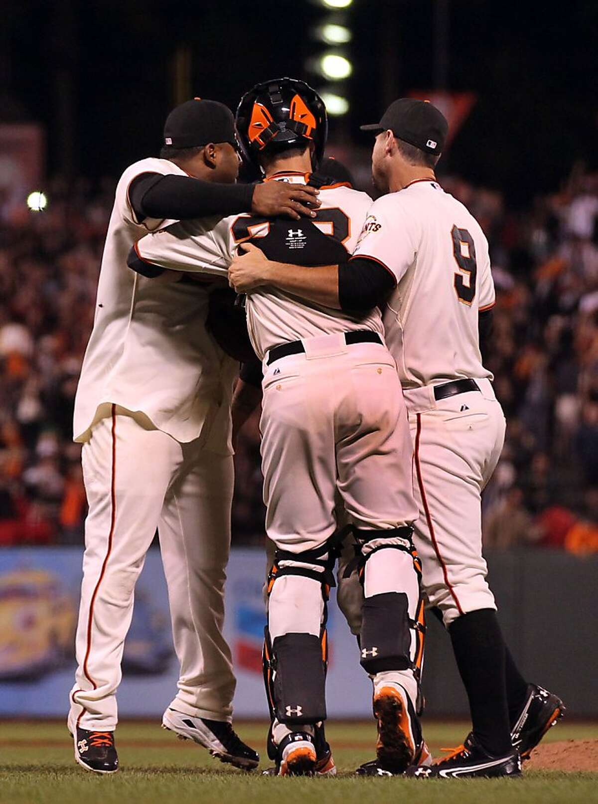Giants clinch NL West title