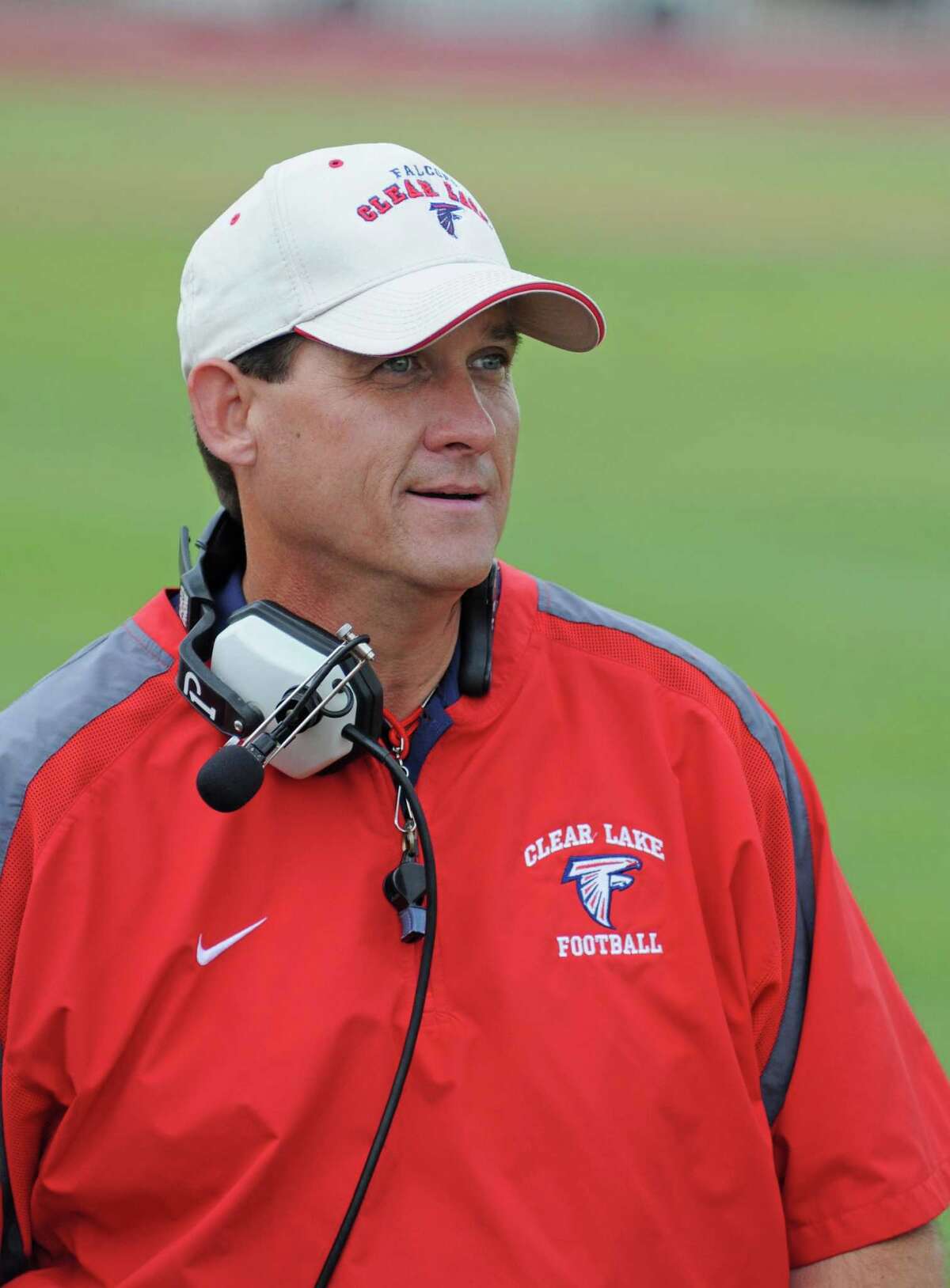 Football: Clear Lake snaps skid