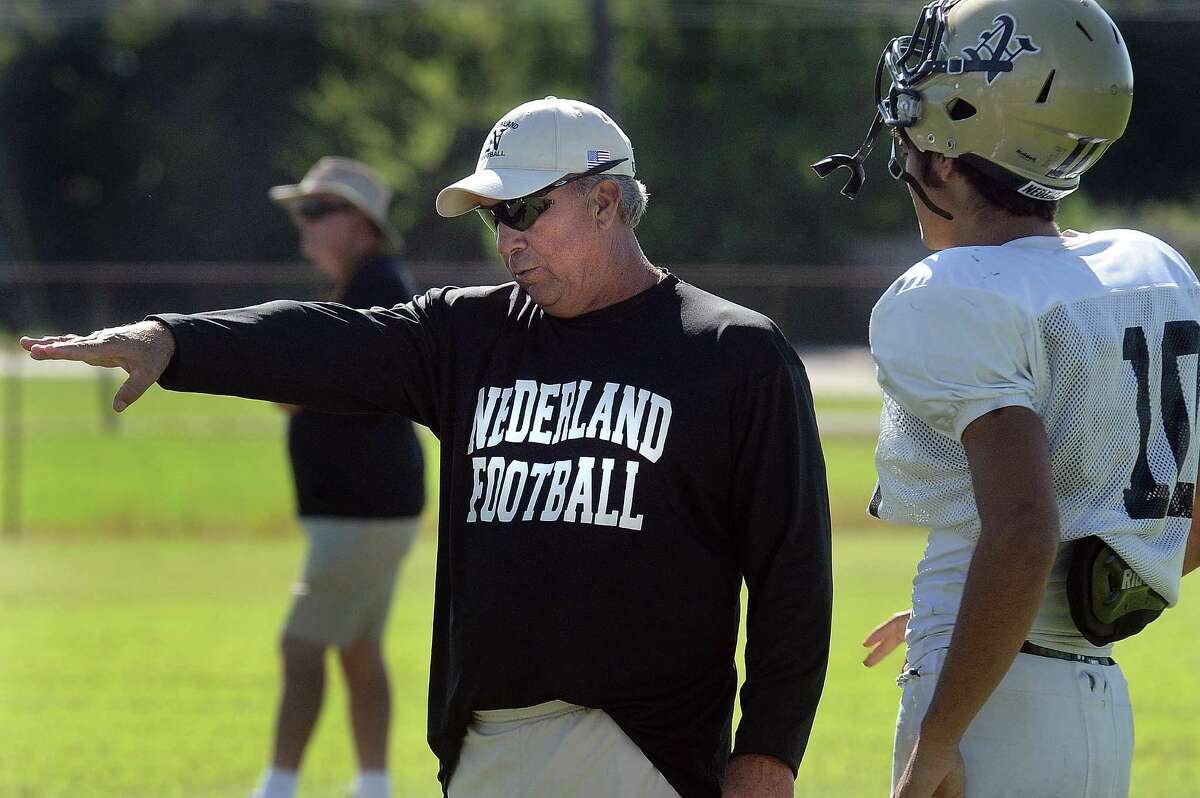 Neumann still winning in 20th season at Nederland