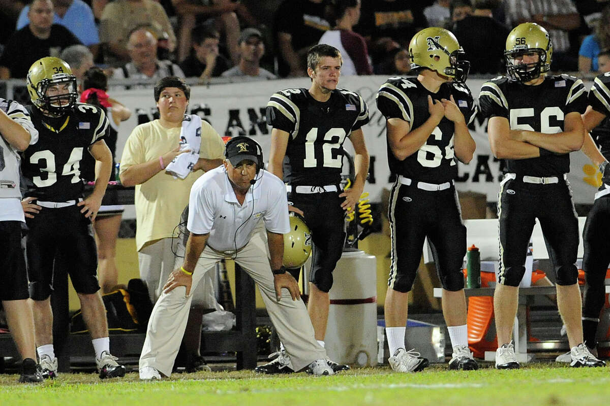 Neumann still winning in 20th season at Nederland