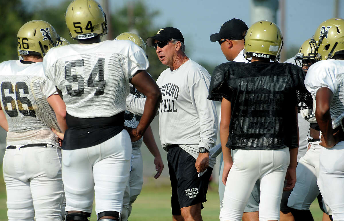 Neumann still winning in 20th season at Nederland
