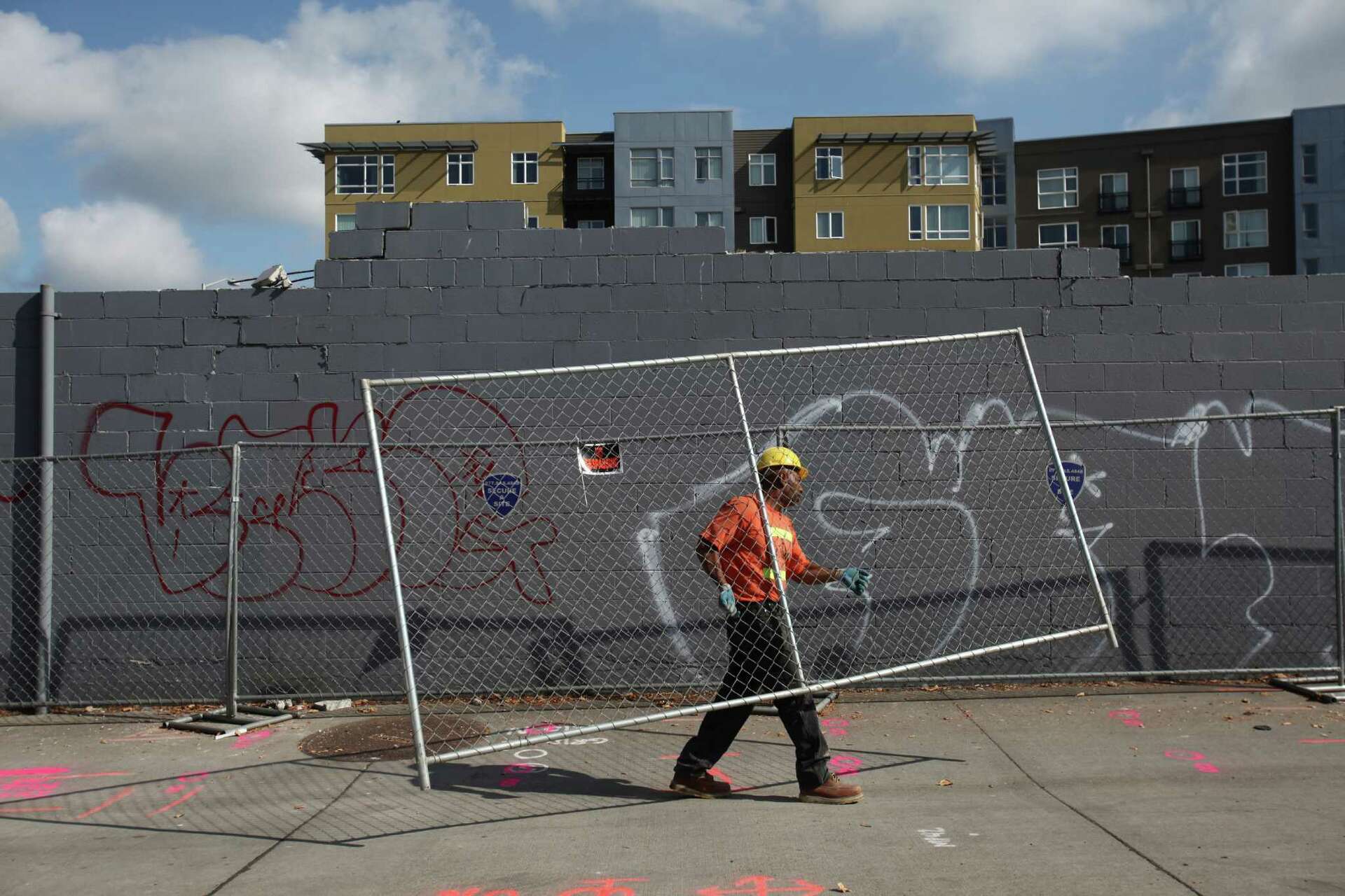 'Skoochies kids' reminisce as former underage club is torn down