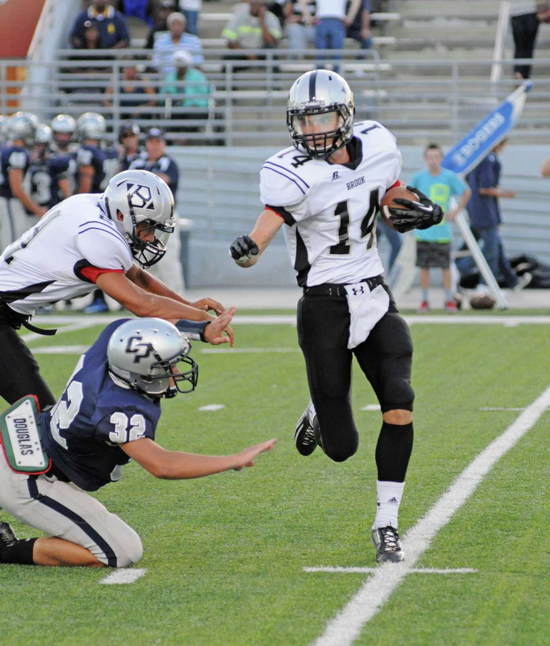 Football: Springs tops in CCISD