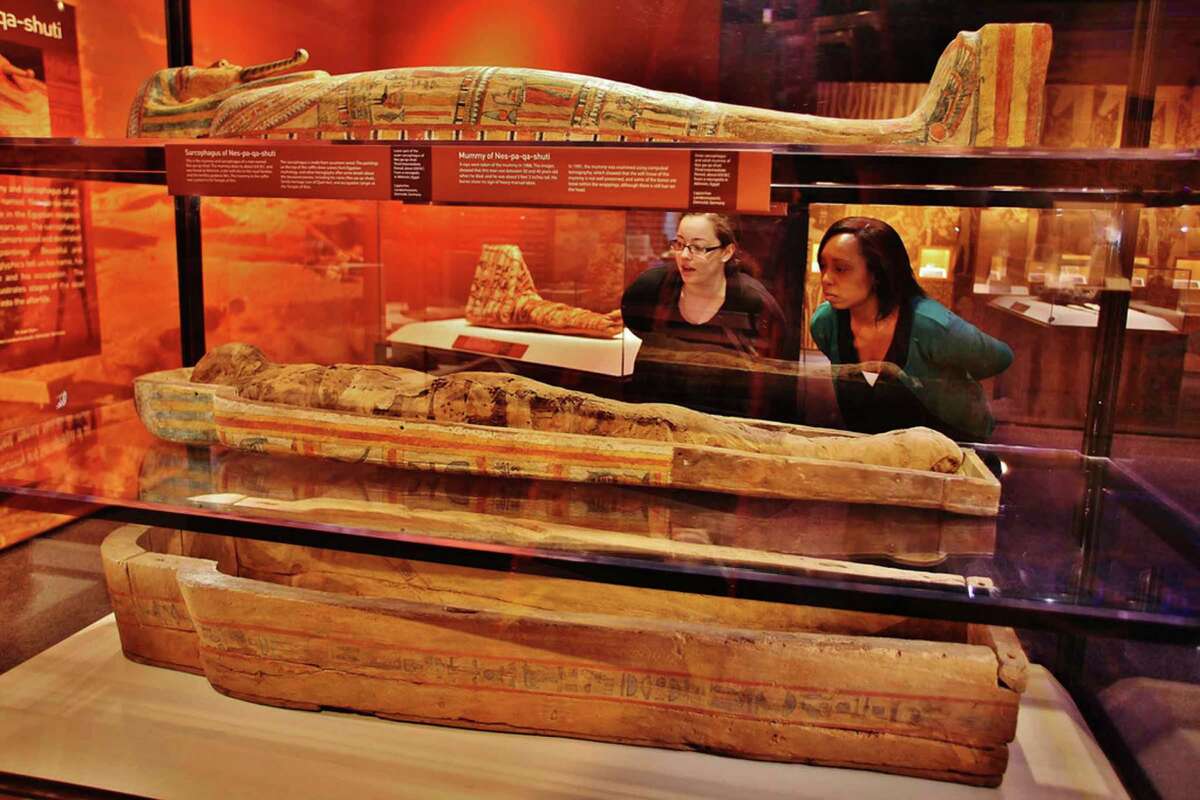 Unwrapping the secrets of mummies