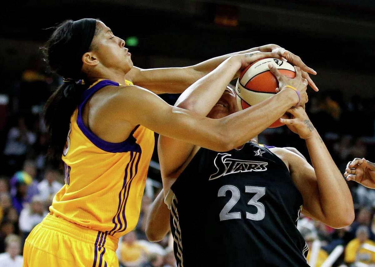 Sparks rally past Silver Stars