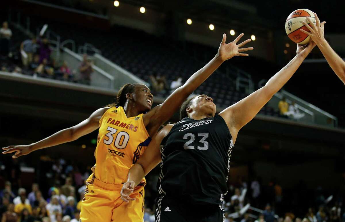 Sparks rally past Silver Stars