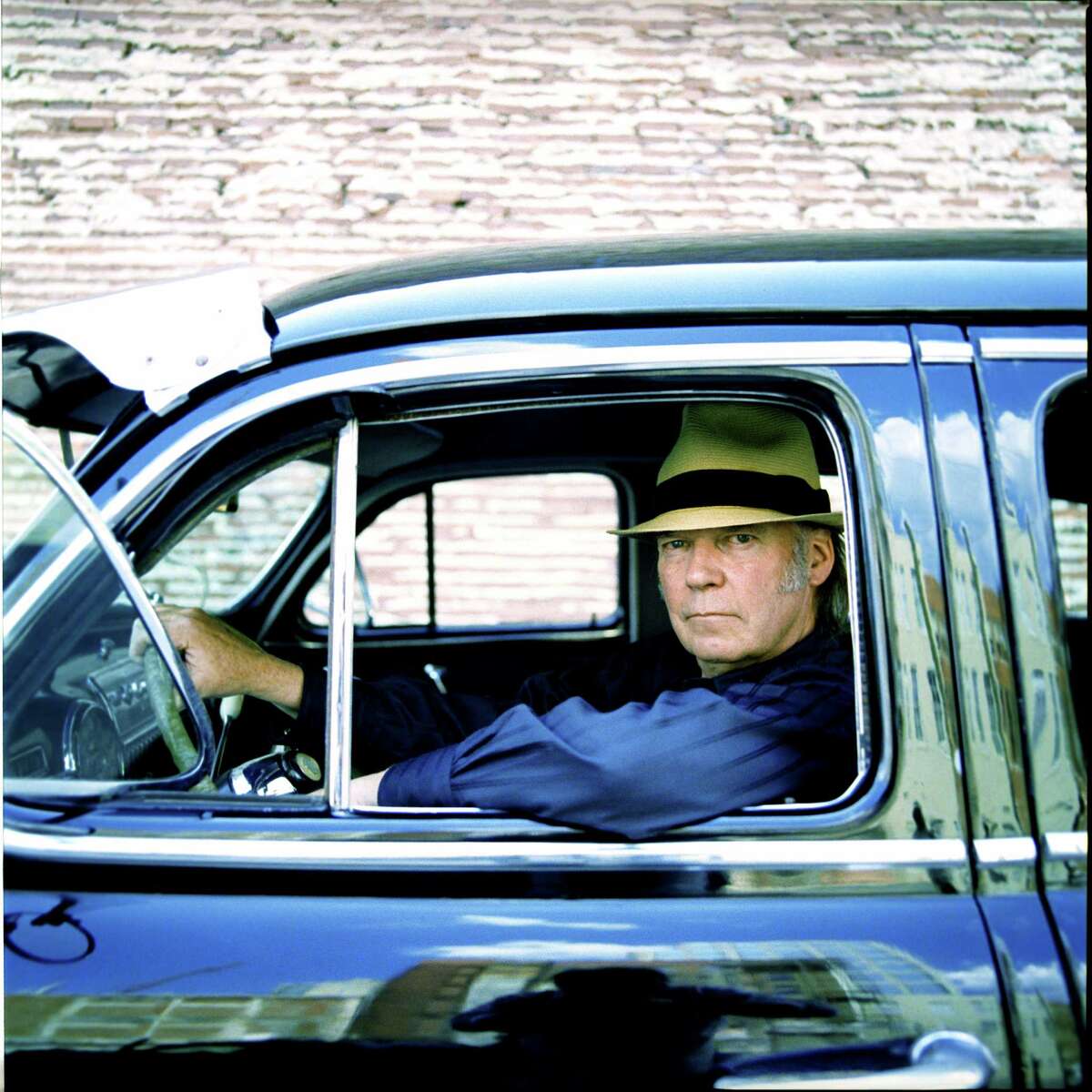 Neil Young stays true to his 'Hippie Dream'