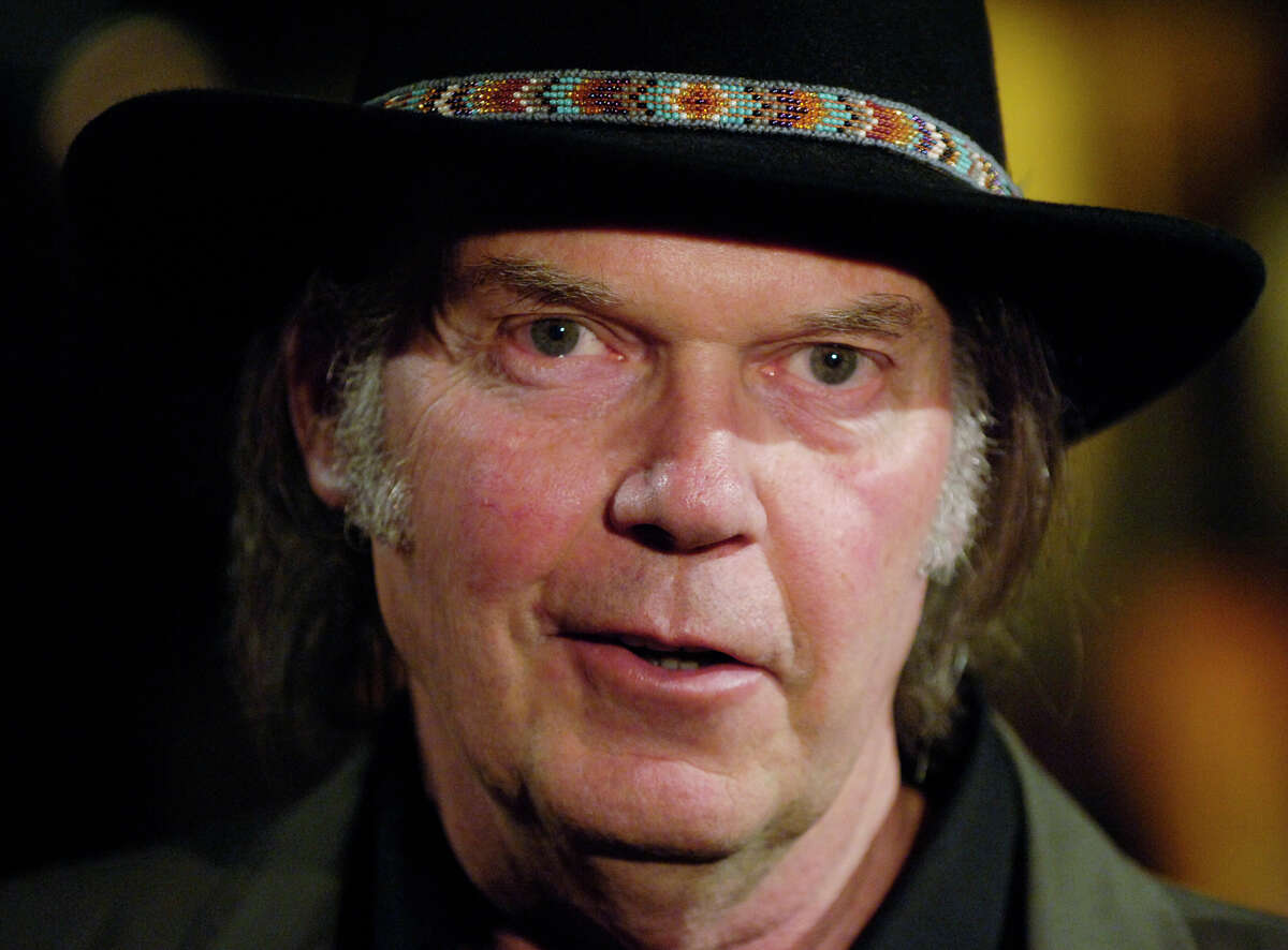 Neil Young stays true to his 'Hippie Dream'