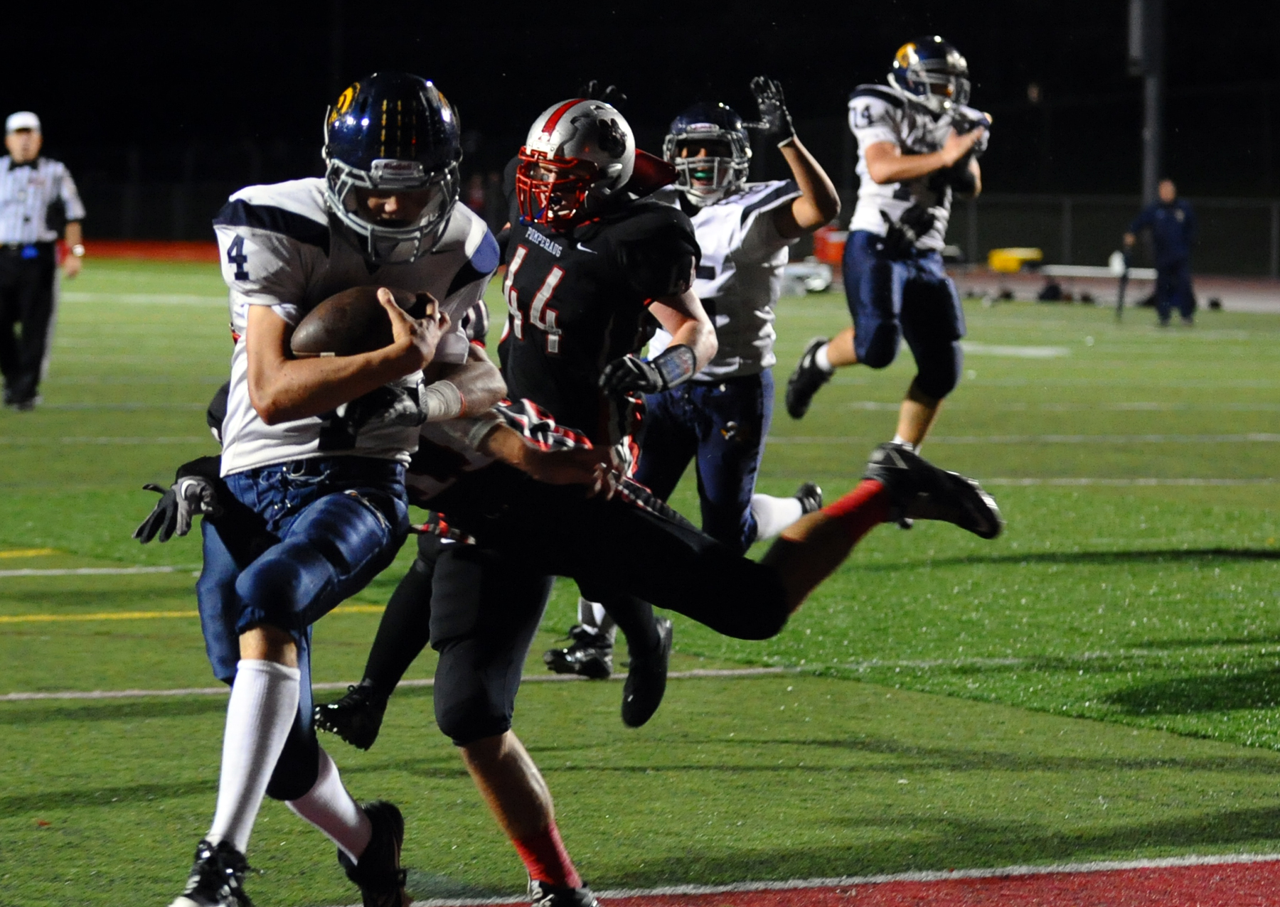 Hassett sparks Weston rally over Pomperaug