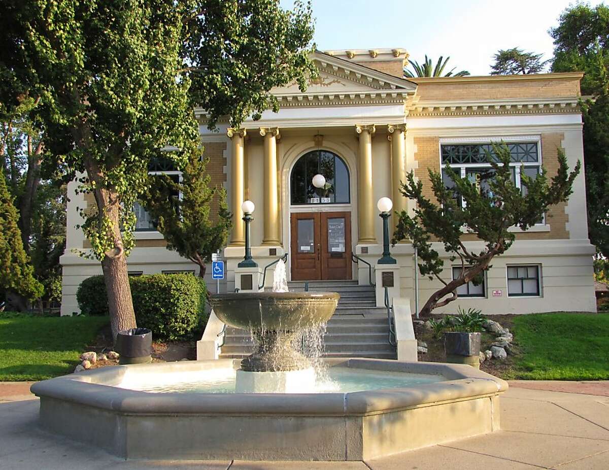 Livermore, 1st Street