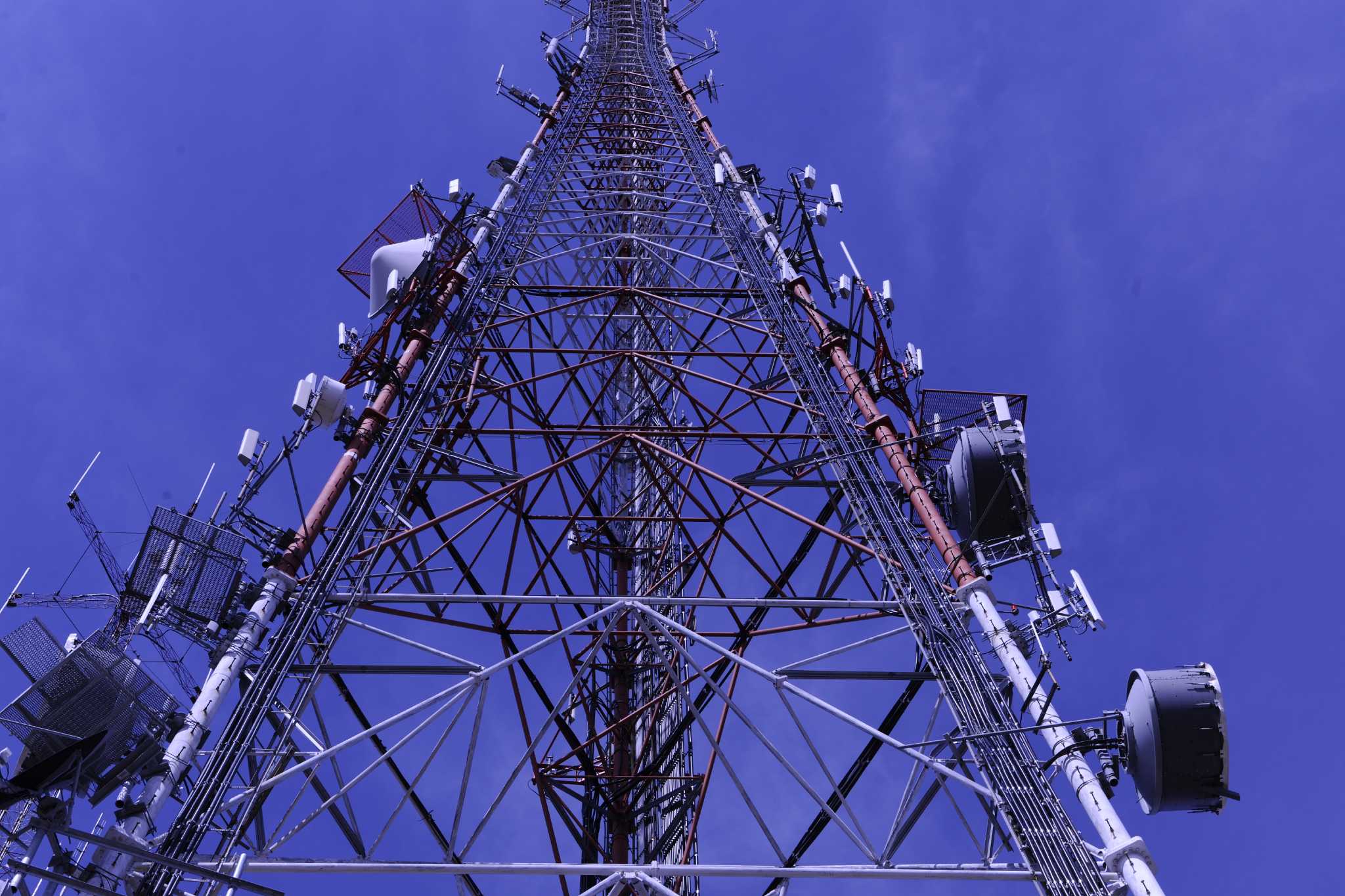 Crown Castle scales the heights for towers