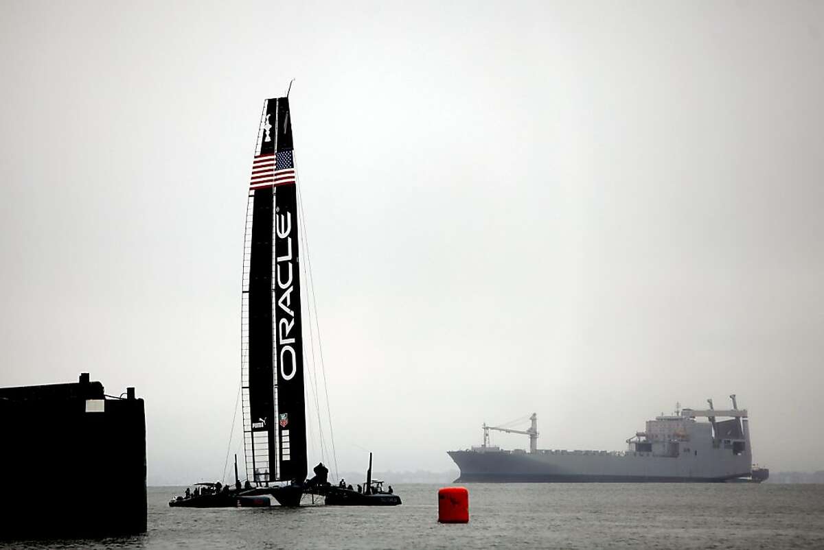 Team Oracle tests boat, drawing spies