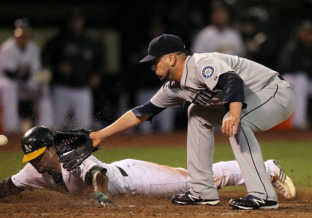 Returning Crisp leads A’s past Seattle