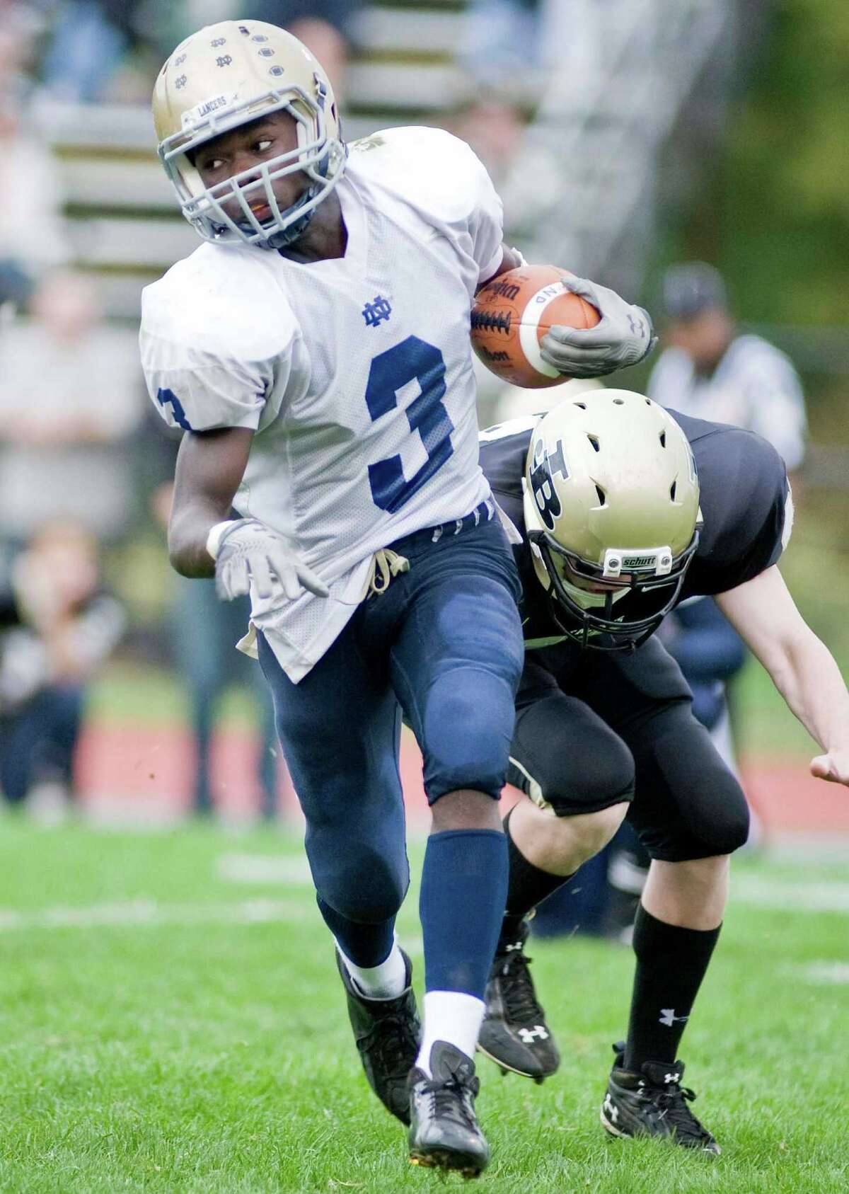 Unbeaten Barlow runs over Notre Dame