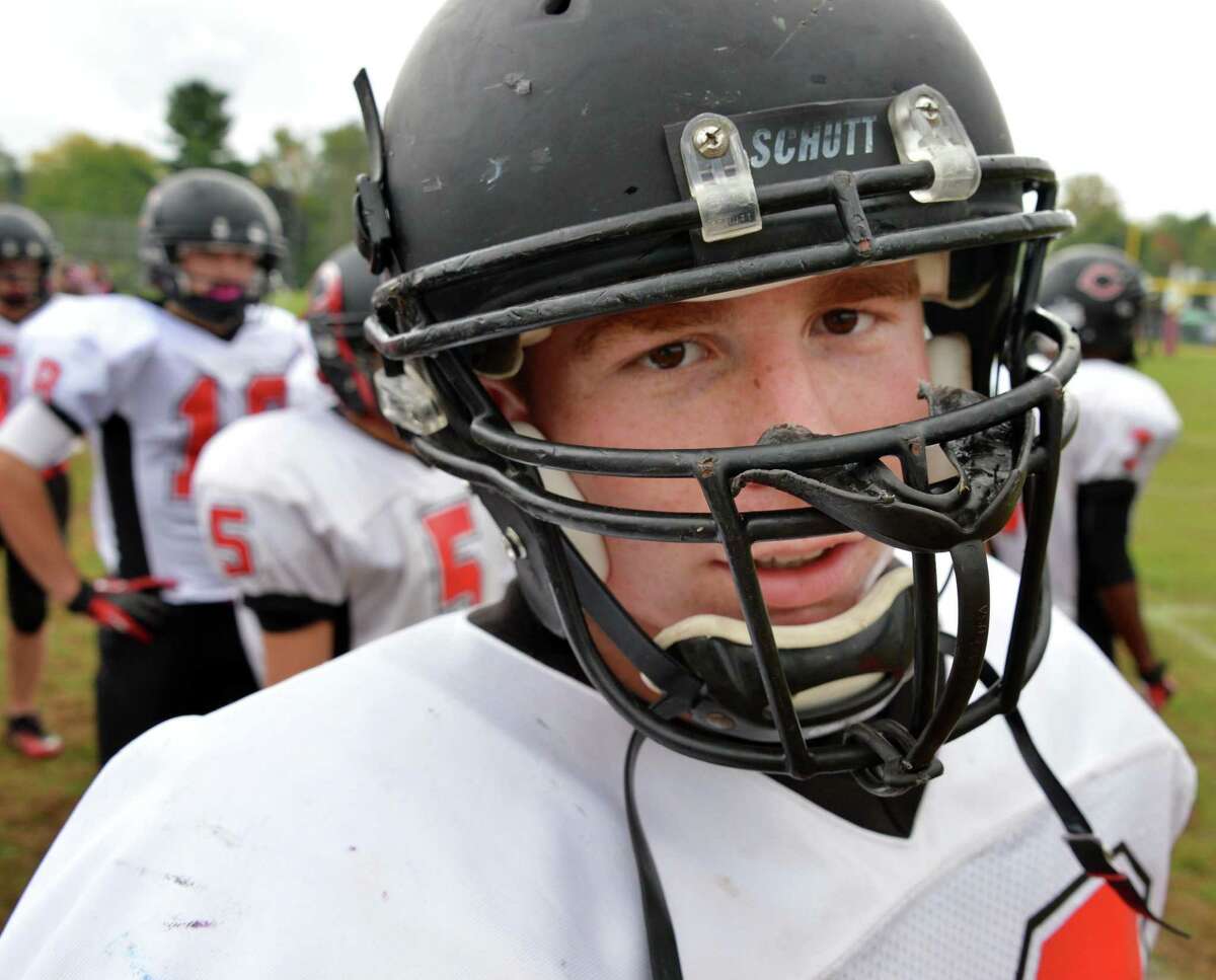 Chatham pounds 'Vliet