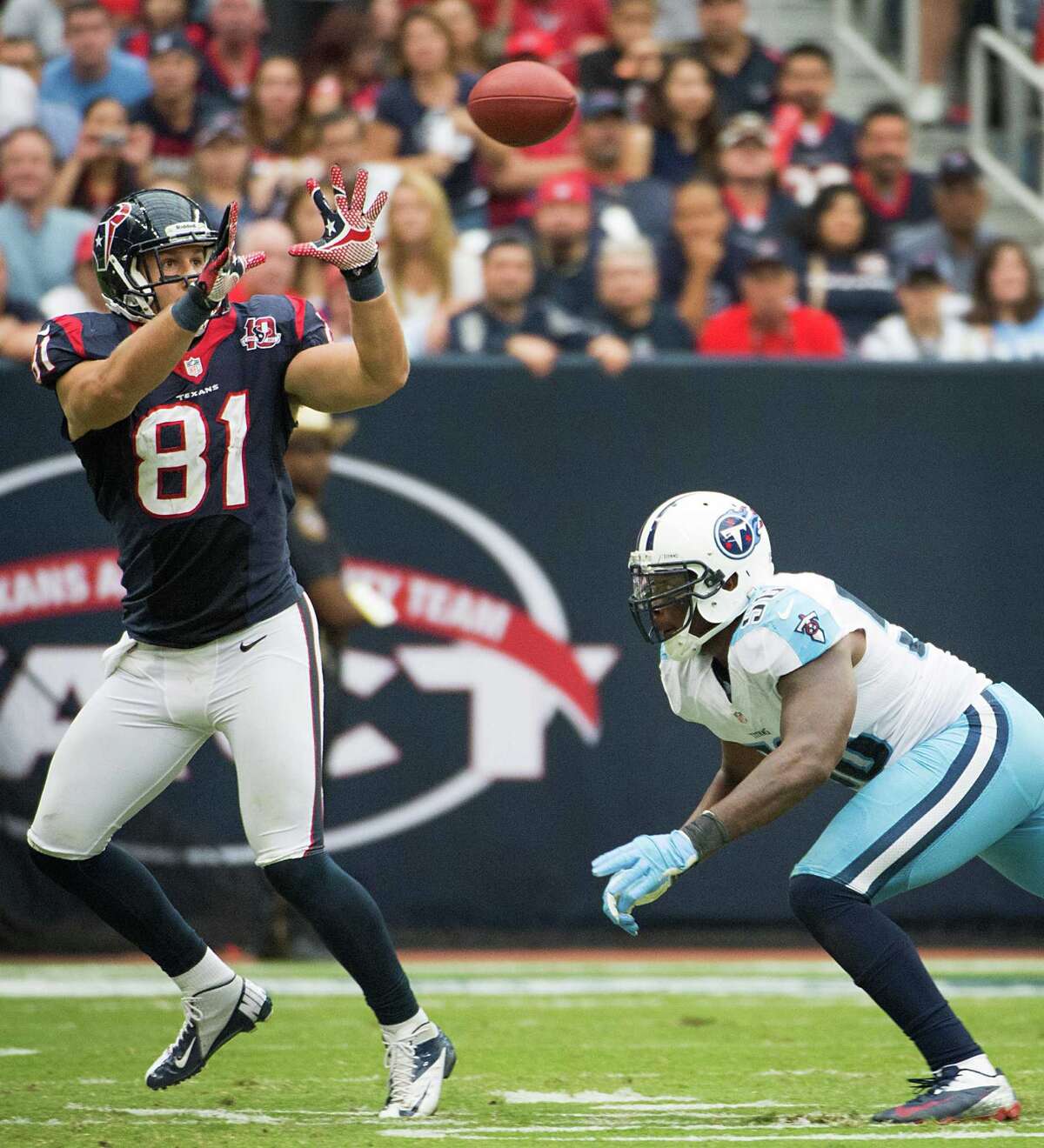 Texans 38, Titans 14