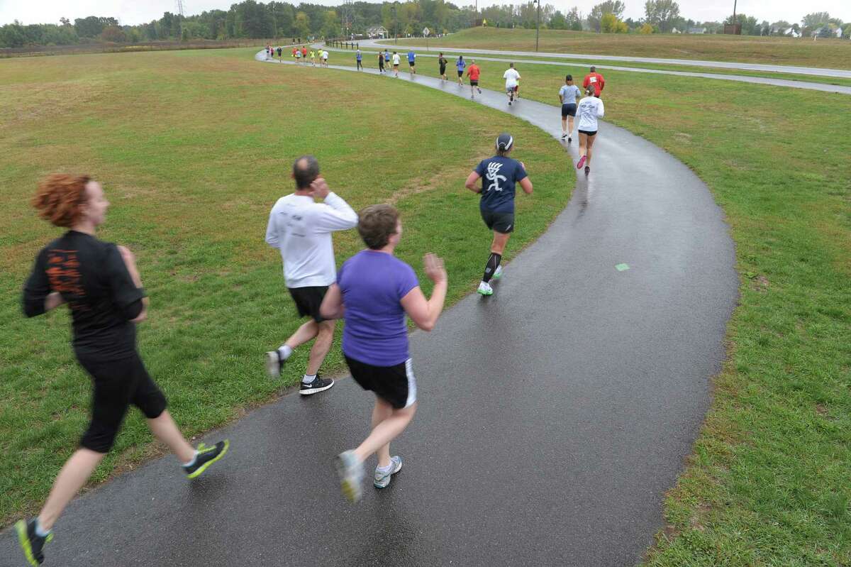 Photos: Crossings run benefits Youth Center