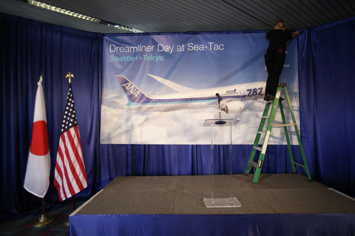 Boeing 787 service starts from Seattle