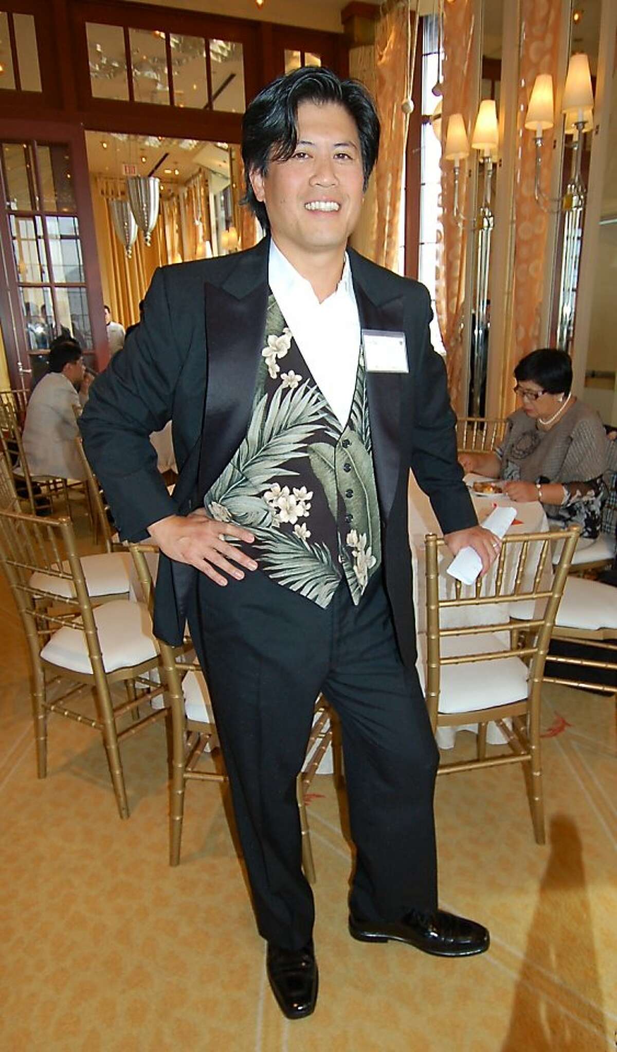 Bay Area soars in aloha spirit