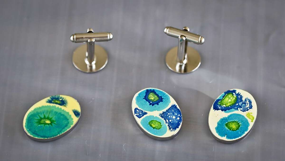 Fine art of blending work-obsessed lives