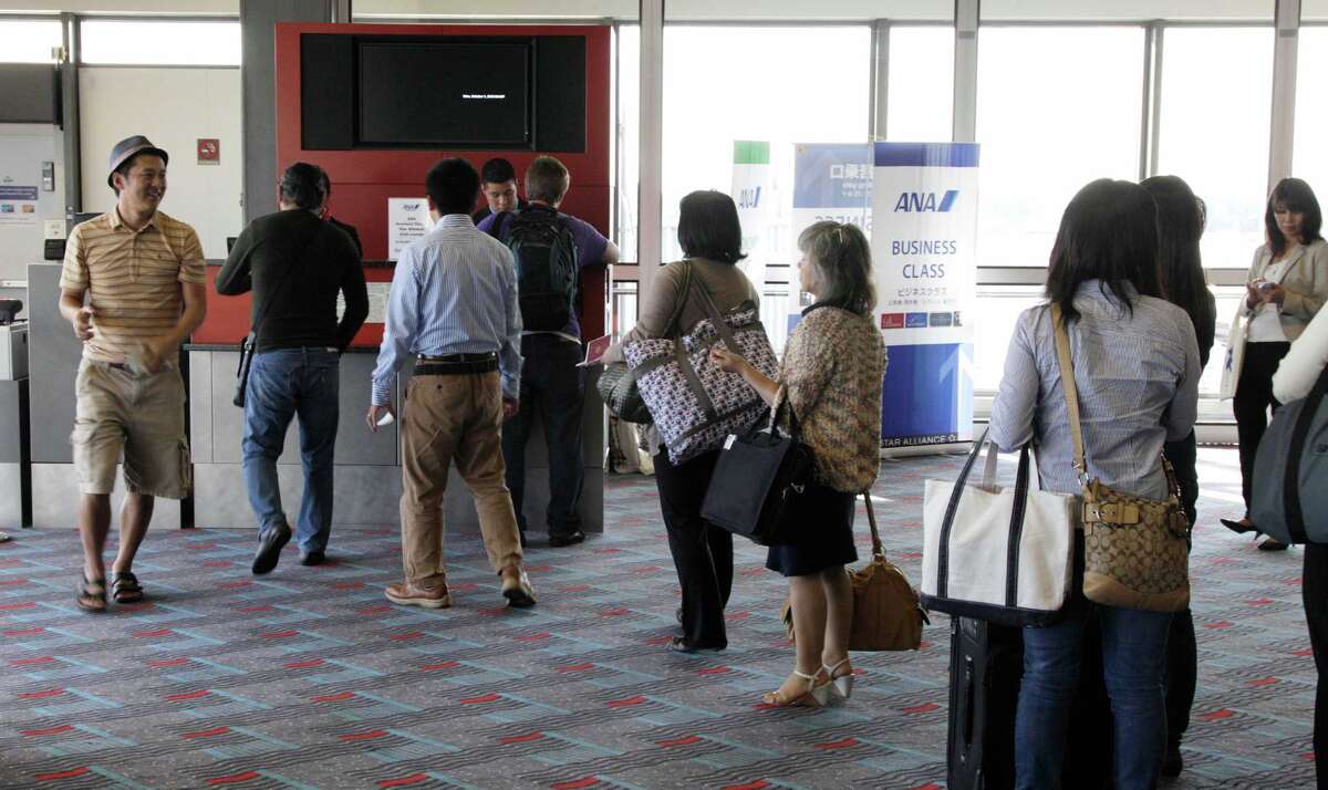 Boeing 787 service starts from Seattle