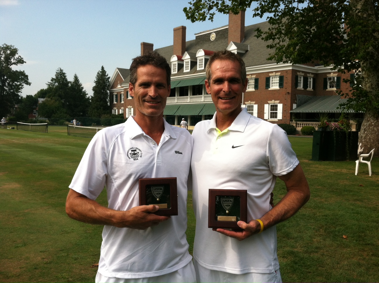 Arciero teams with brother to get 3rd in Over-50 event