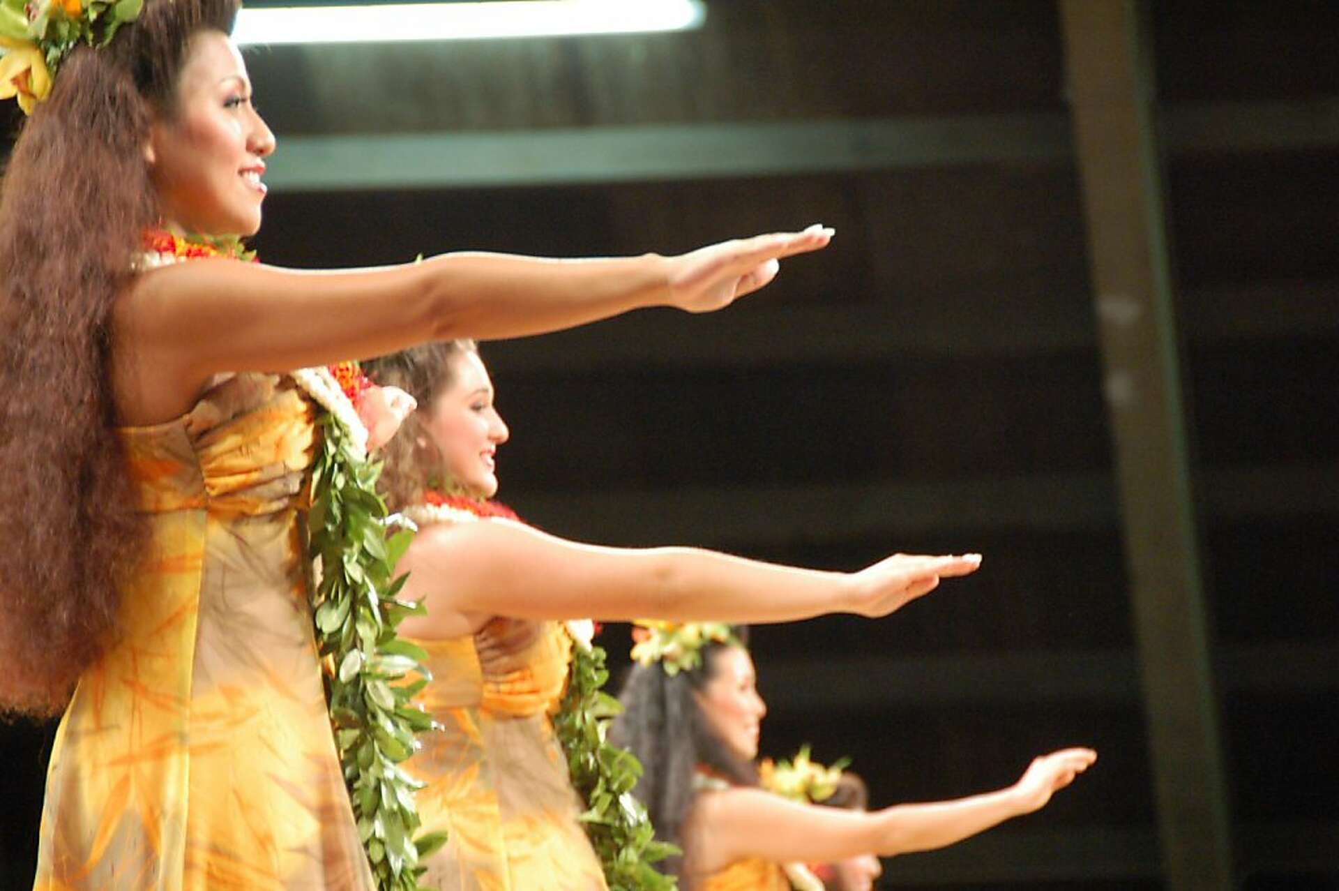 Hula competitions in Hawaii, Pleasanton