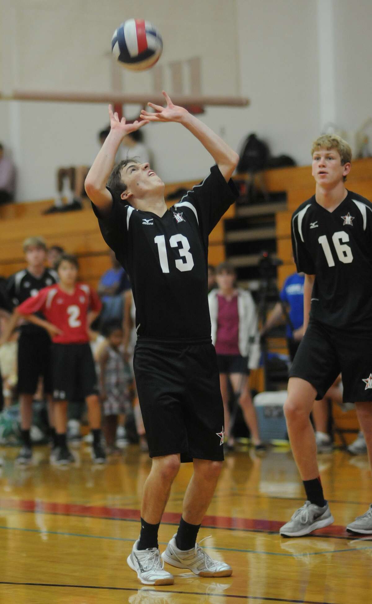 Volleyball: Size, athleticism puts St. John's boys in the title hunt