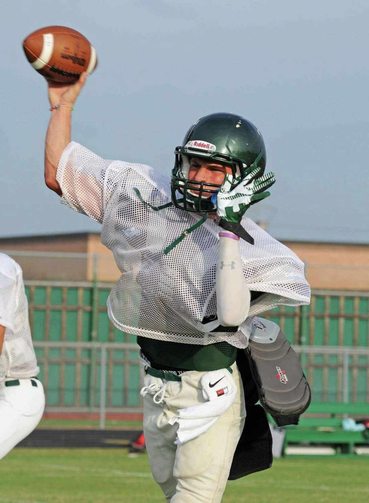 Football: Cy Ridge, Cy Falls fight for first