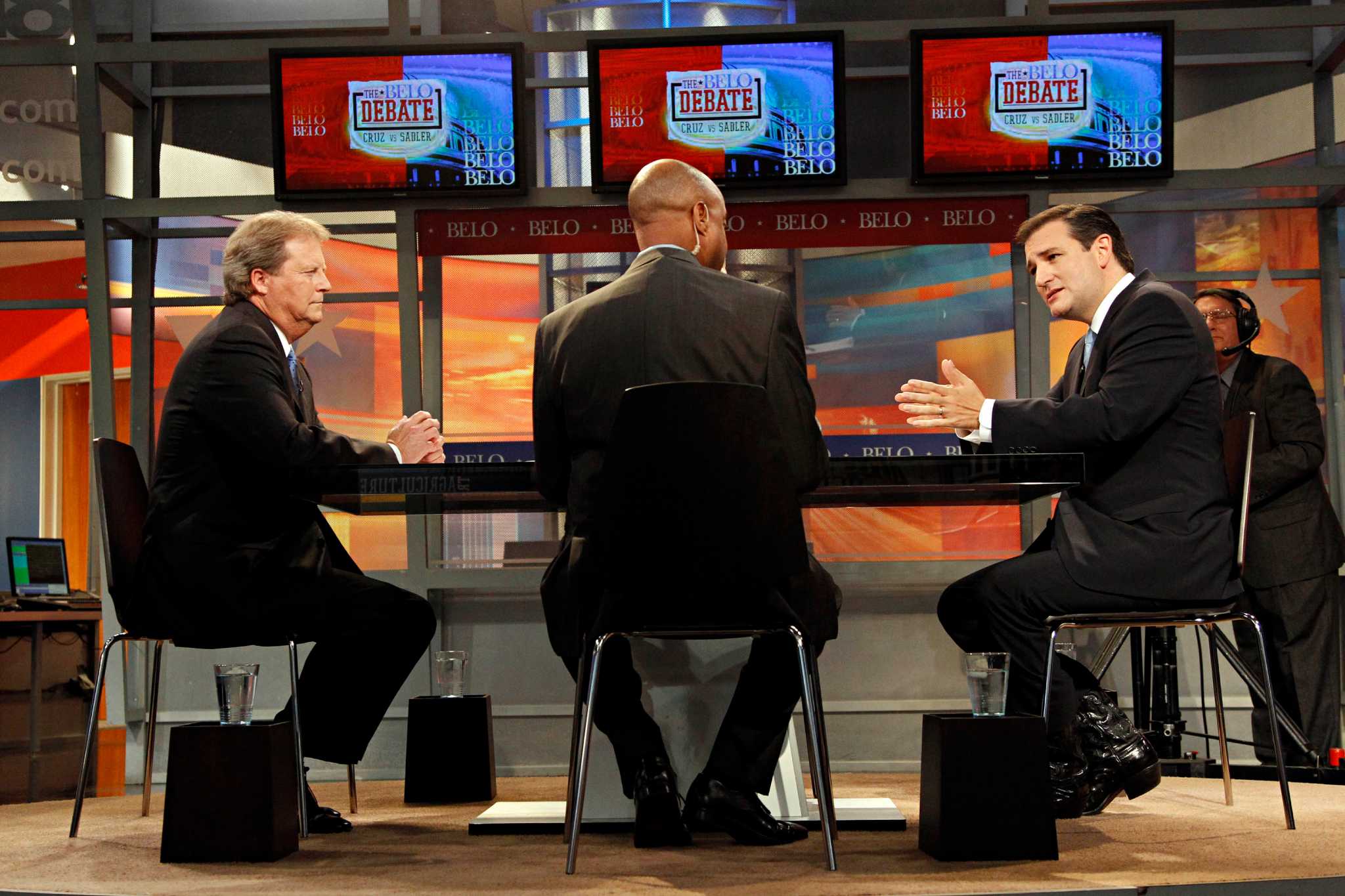 Cruz, Sadler spar in Dallas debate