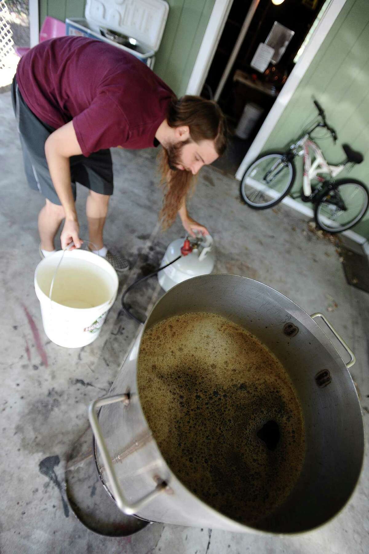 BREWSDAY: How to brew a Black IPA