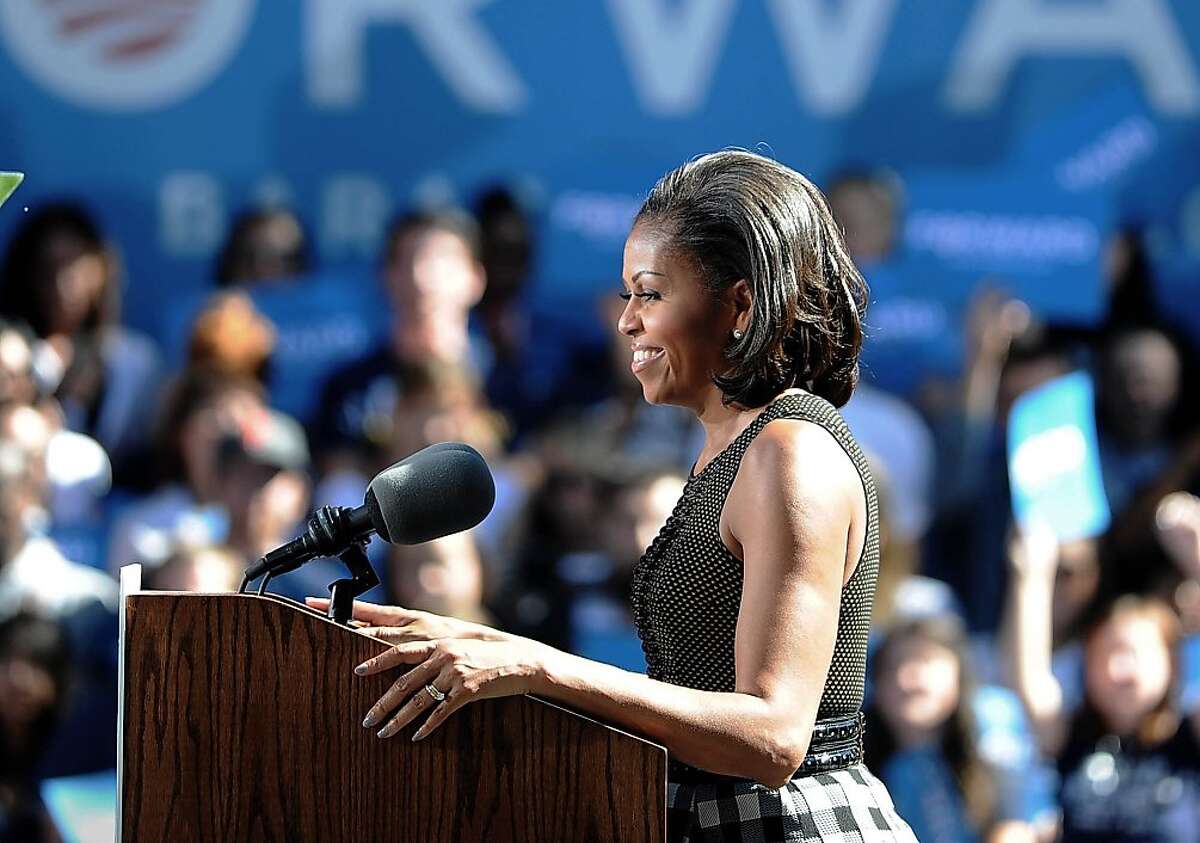 Romney, Obama square off in polite debate