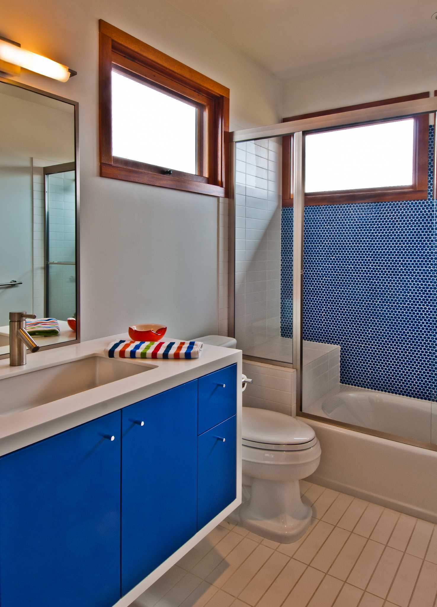 Create light, bright bathroom