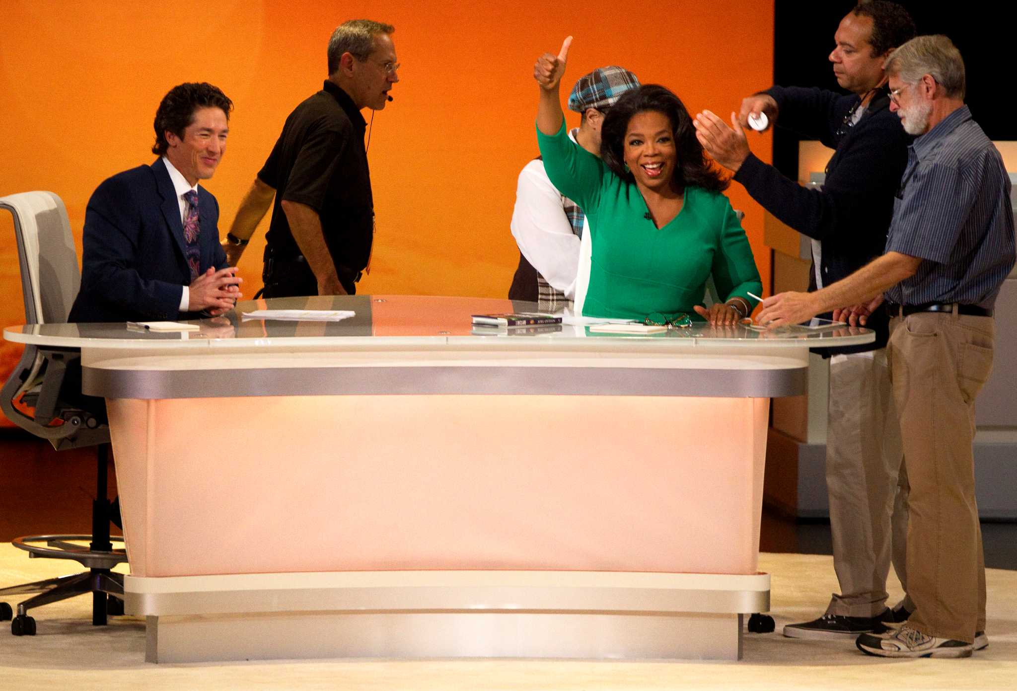 Media queen Oprah holds court in Houston for TV show