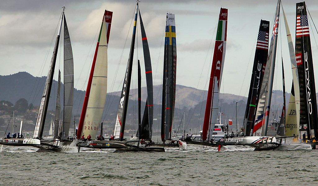 Wayward Oracle boat DQd in match race