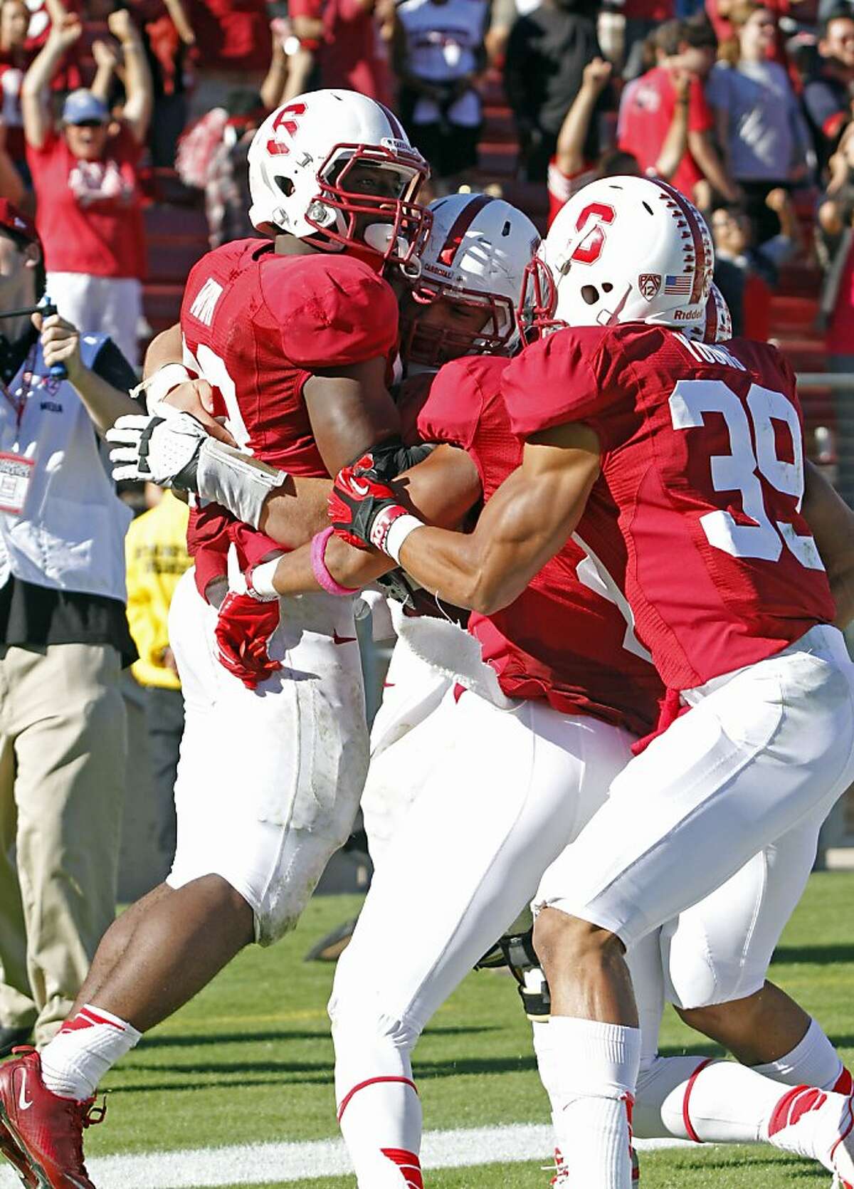 Stanford gets by Arizona in OT, 54-48